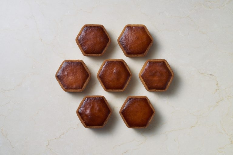 【フロリレージュ】を率いるトップシェフ川手 寛康氏が初プロデュース、洋菓子ブランド【DEAR BUTTER SAND】オープン ー「幸せの ...